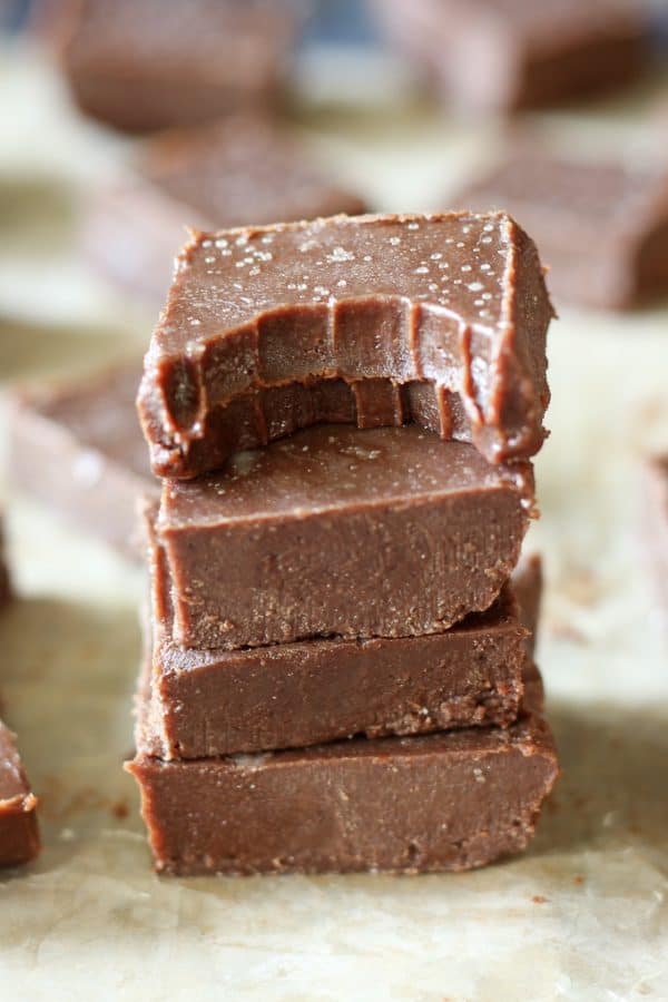Salted Dark Chocolate Tahini Fudge {Paleo & Vegan}