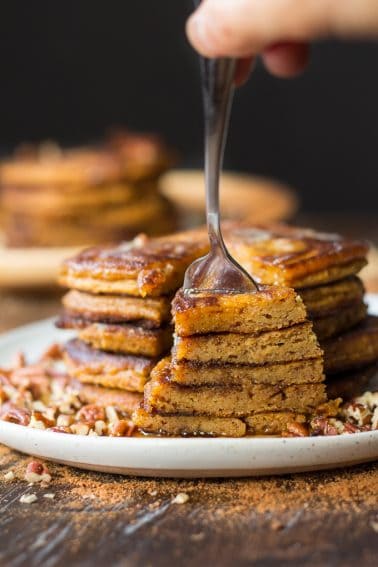 Paleo Pumpkin Pancakes - The Paleo Running Momma