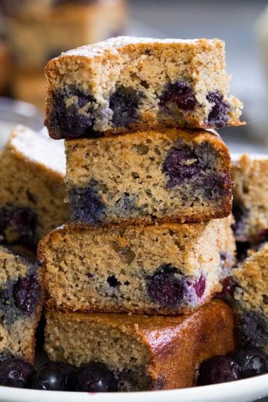 Paleo Blueberry Muffin Breakfast Bars - The Paleo Running Momma
