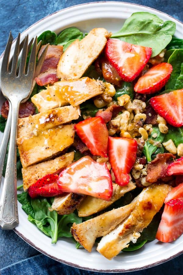 Paleo Chicken Bacon & Strawberry Salad with Orange Balsamic Vinaigrette ...