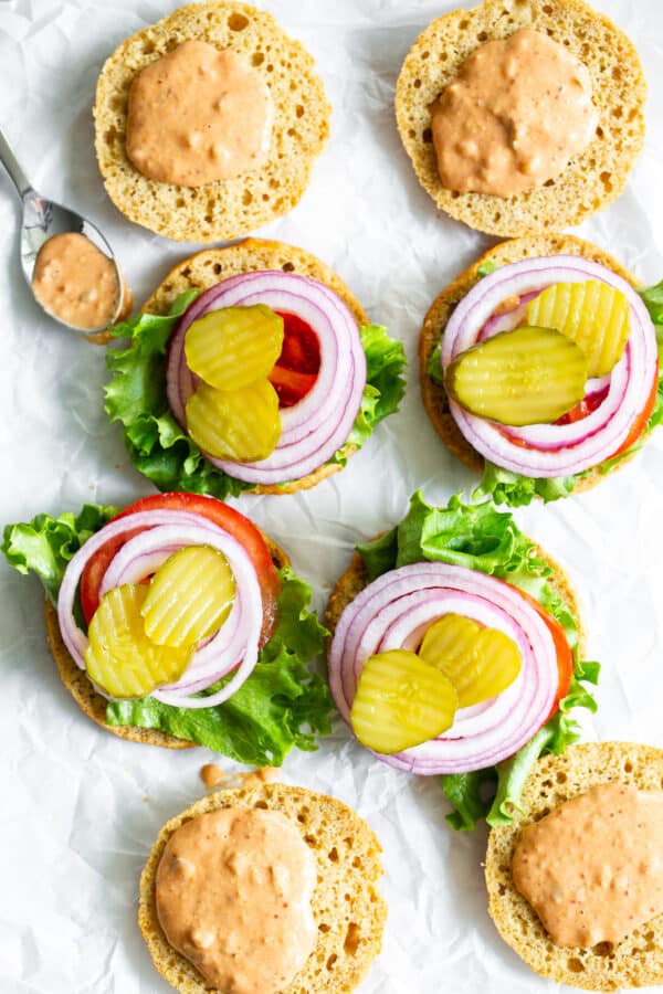 Best Paleo Burgers {with Buns and Sauce!} - The Paleo Running Momma