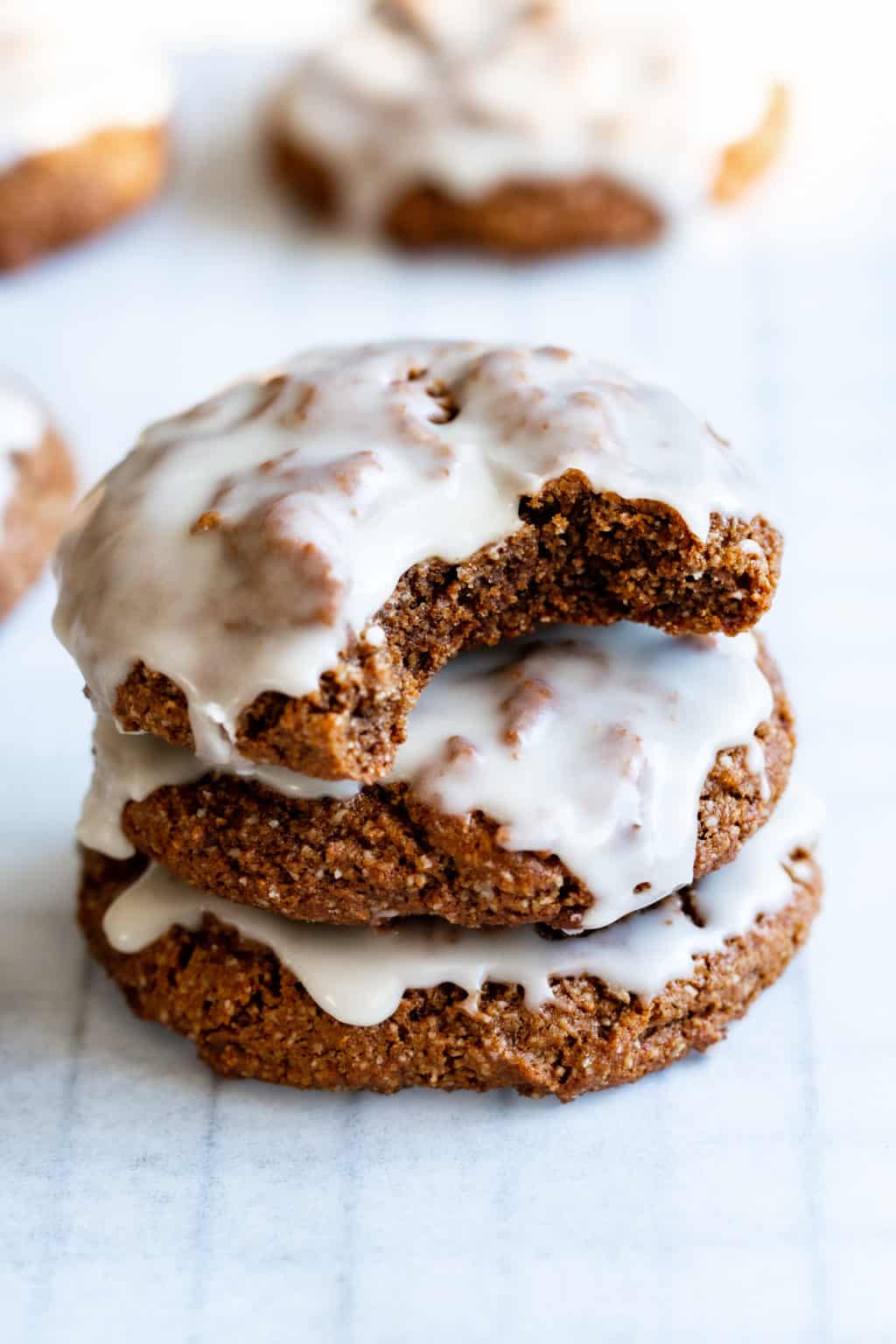 Iced Gingerbread Cookies {Paleo, Vegan}