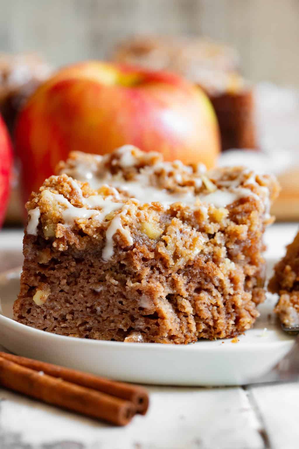 Apple Crumb Cake {Paleo, Gluten Free} - The Paleo Running Momma