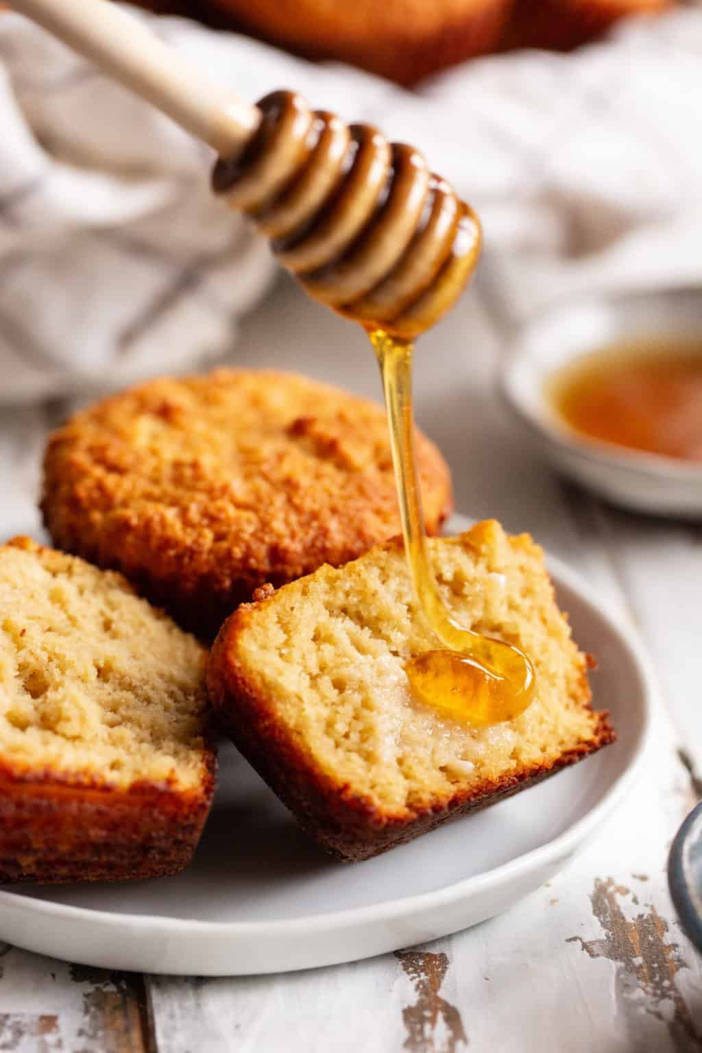 Paleo Cornbread Muffins {Grain Free} - The Paleo Running Momma